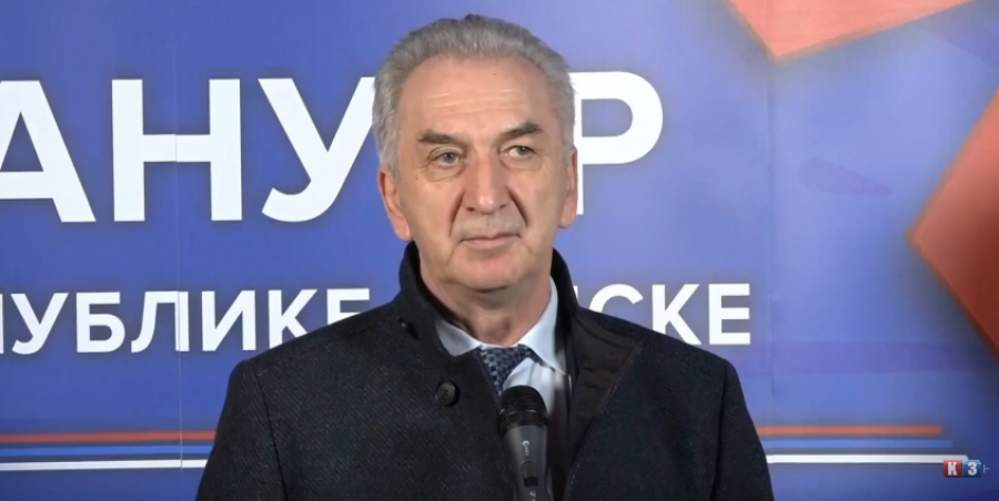 ŠAROVIĆ OTVORENO UPITAO: 'Šta mi to danas slavimo; Sve je na oštrici ...