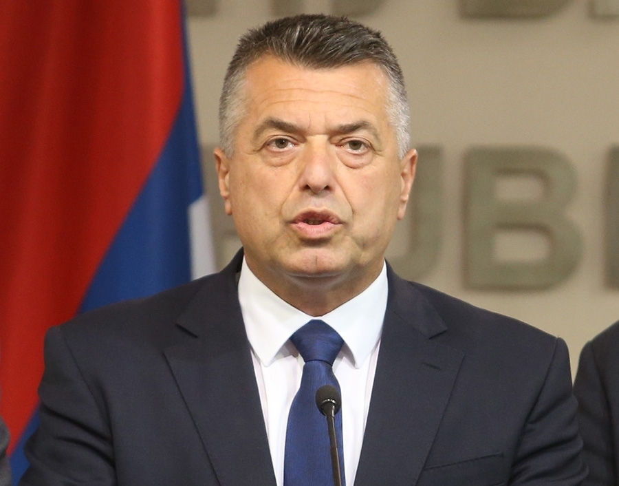 SENAD BRATIĆ ZVONI NA UZBUNU: 'Ovo je udar na ustavno-pravni poredak ...