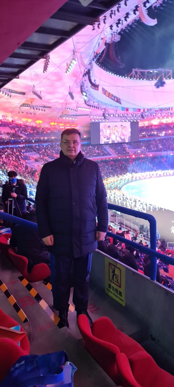 DOK JE DRŽAVA U BLOKADI: Premijer Zoran Tegeltija pohvalio se slikama iz Kine | Slobodna Bosna