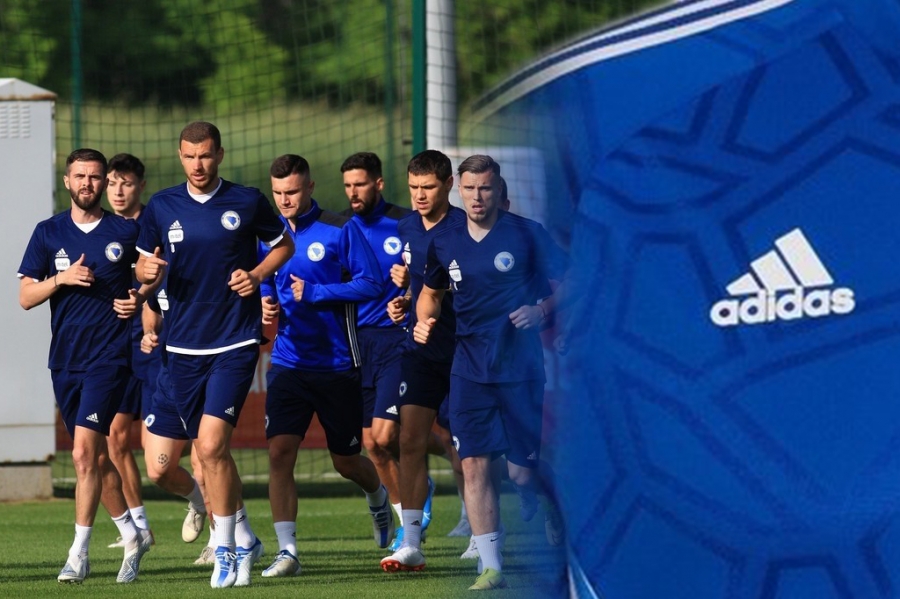 NISU NAMJENSKI RAĐENI ZA NAS: Pogledajte kako izgledaju novi dresovi ...