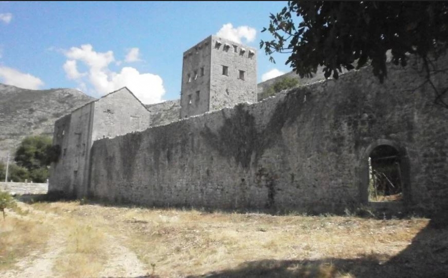 DATIRA IZ 17. VIJEKA: Srednjovjekovna Kula Staro Slano kod Trebinja ...