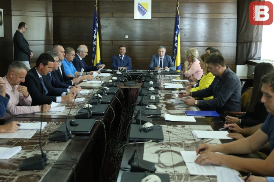 'SB' U VLADI FBiH: Potpisani ugovori o finansiranju razvoja ...