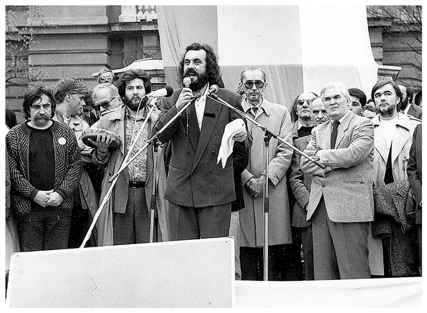 VUK DRAŠKOVIĆ: 'Srbija gotovo da nema nade. Sve se preokrenulo u ...