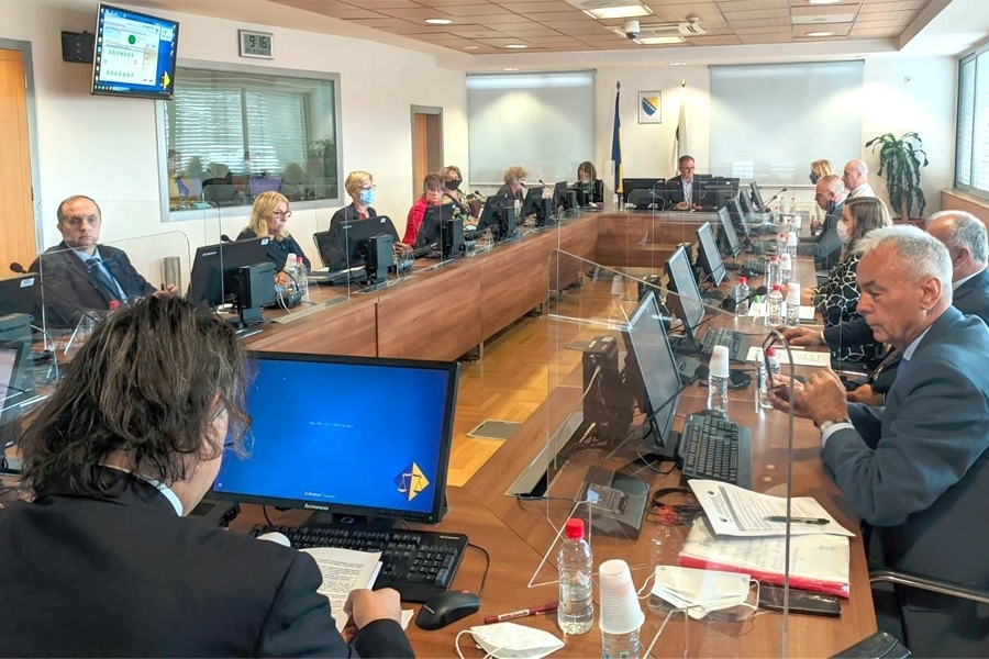 DRUGI DAN SJEDNICE: VSTV BiH imenovao rukovodeće nosioce pravosudnih ...