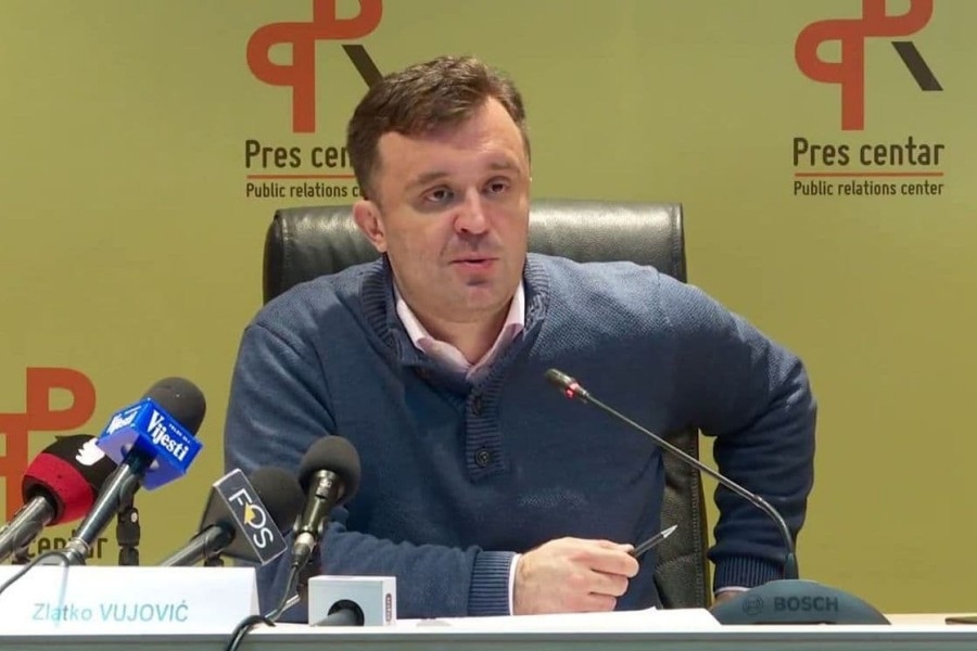POLITIČKI ANALITIČAR ZLATKO VUJOVIĆ: 'Abazoviću odgovara politička ...