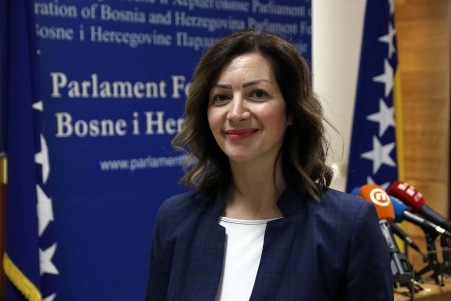 UMJESTO PRERANO PREMINULE SEGMEDINE SRNE-BAJRAMOVIĆ: Edina Abdić Pleho ...