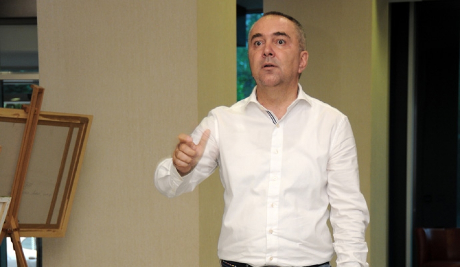 ALMIR BEČAREVIĆ OGOLIO PROMAŠENE POLITIKE: 'Jedina smo zemlja koja nema ...