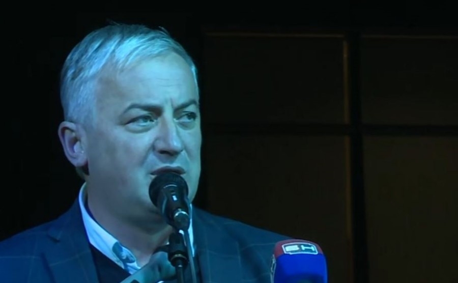 BORENOVIĆ SA PROTESTA PORUČIO: 'Ostaćemo uz Jelenu, tražićemo do kraja ...