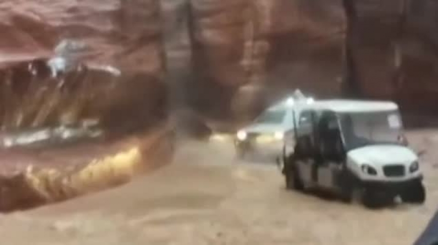 NEVJEROVATNI PRIZORI NA BLISKOM ISTOKU: Petru, drevni grad uklesan u ...