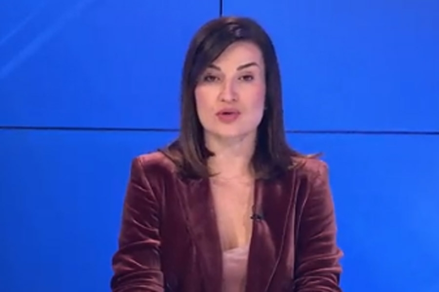 OBUĆINA NE POPUŠTA VUČIĆA: 'A predsjednik ne igra, mada je sa Hilandara otišao pravo na karneval ...