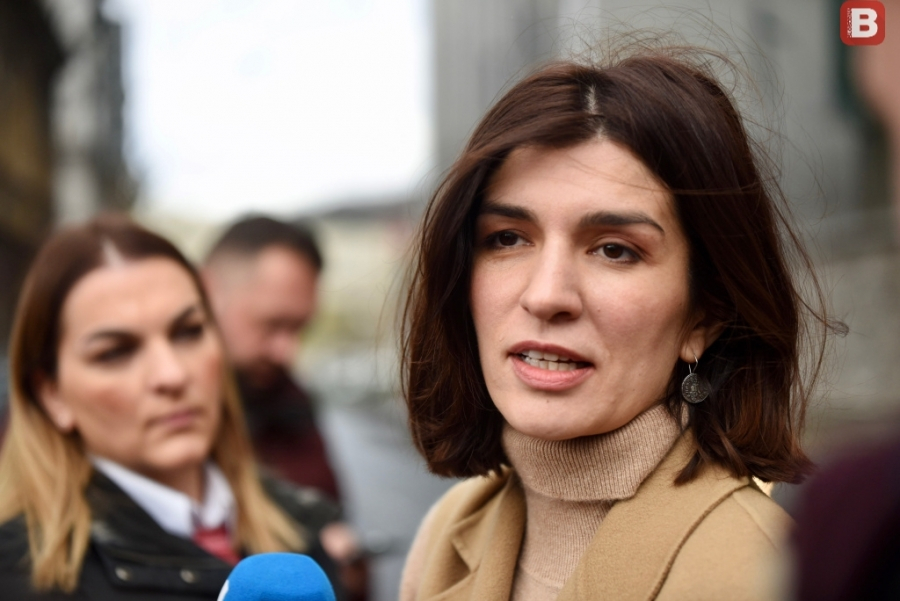 SABINA ĆUDIĆ U EMISIJI 'DRUGA STRANA': 'Volim slušati Eminema prije ...