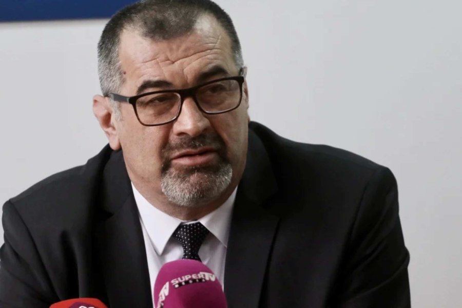 VUJOVIĆ POHVALIO MLAĐEG KOLEGU: 'On je najbolji premijer u državi ...