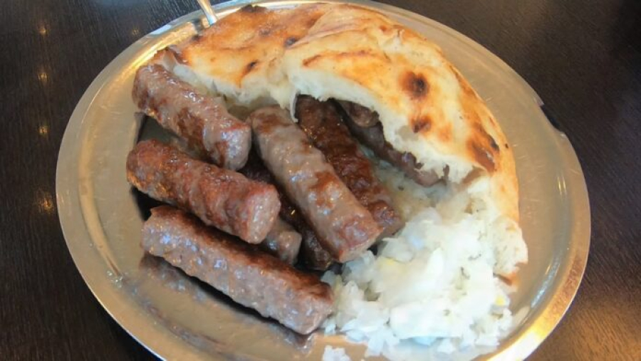 TASTE ATLAS OBJAVIO: Ćevapi iz bh. grada zauzeli 45. mjesto na listi ...