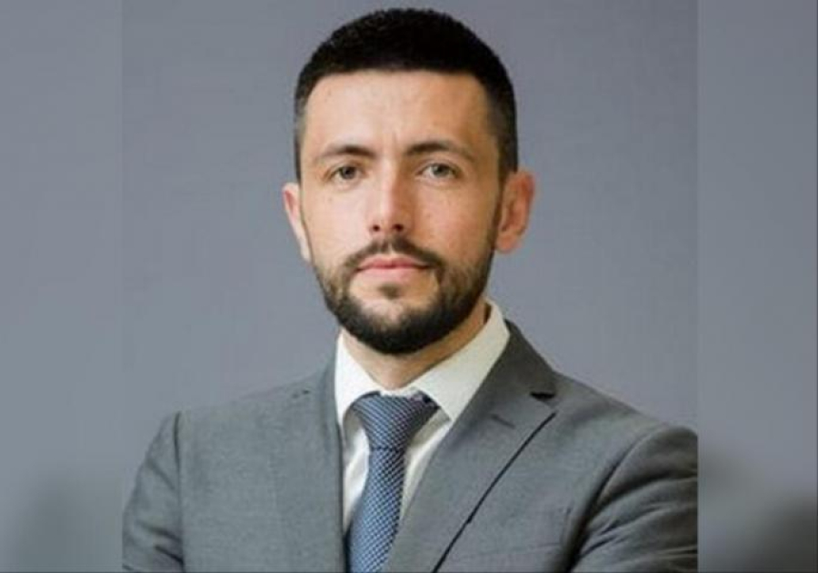 ON NASLIJEĐUJE MILA NAKON 25 GODINA NA ČELU PARTIJE: Ko je Danijel ...