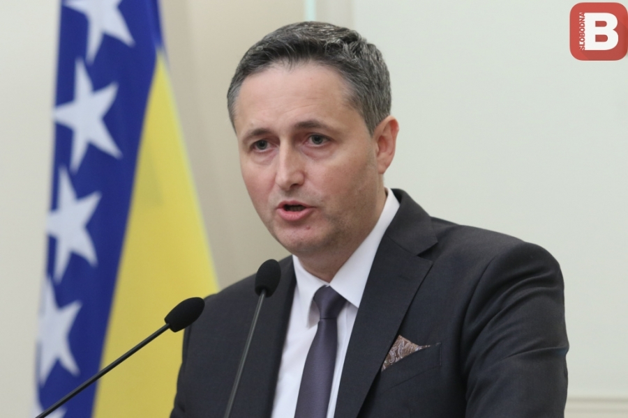DENIS BEĆIROVIĆ, ČLAN PREDSJEDNIŠTVA BiH: 'Javno pozivam sve bh ...