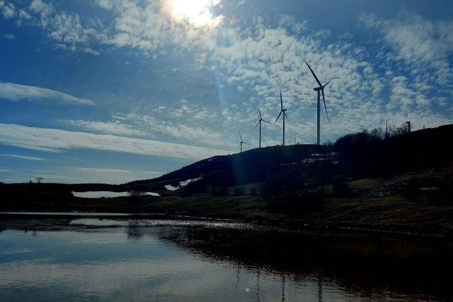 STRUJI STRUJA: Na brdu Ivovik 'nikle' prve vjetroturbine, pogledajte ...
