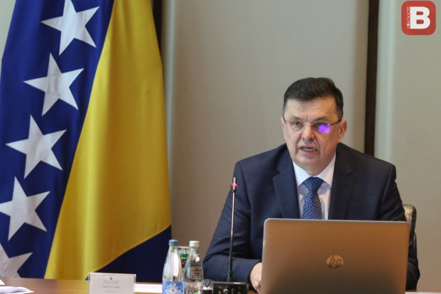'SB' U VIJEĆU MINISTARA BiH: Zoran Tegeltija imenovan za direktora ... 'SB' U VIJEĆU MINISTARA BiH: Zoran Tegeltija imenovan za direktora ...