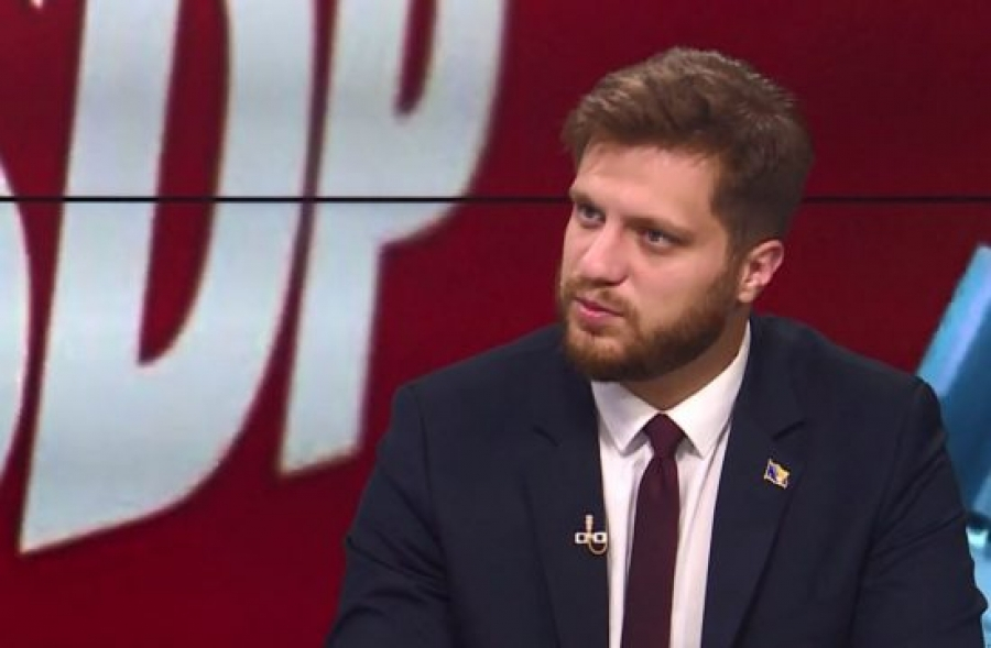 'NIKŠIĆ JE NAJVEĆI GROBAR SDP-a, VEĆI I OD LAGUMDŽIJE…': Društvene ...