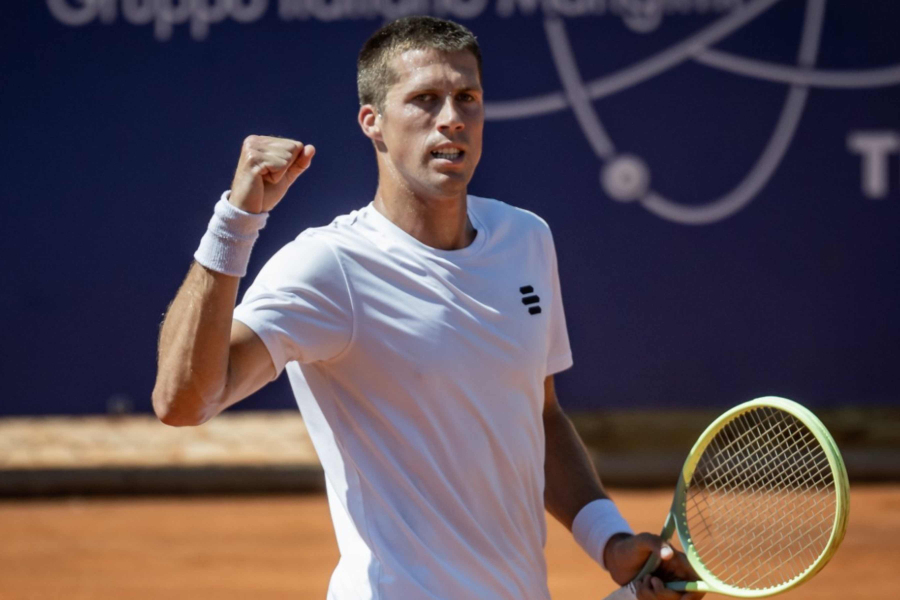 IGRA U ŽIVOTNOJ FORMI: Nerman Fatić sjajnom igrom plasirao se u ...