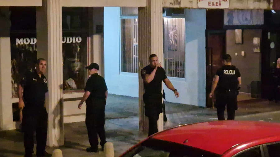 NEMILE SCENE U SARAJEVU: Dvojica muškaraca se potukla ispred kafića, u tuči učestvovala i trudna ...