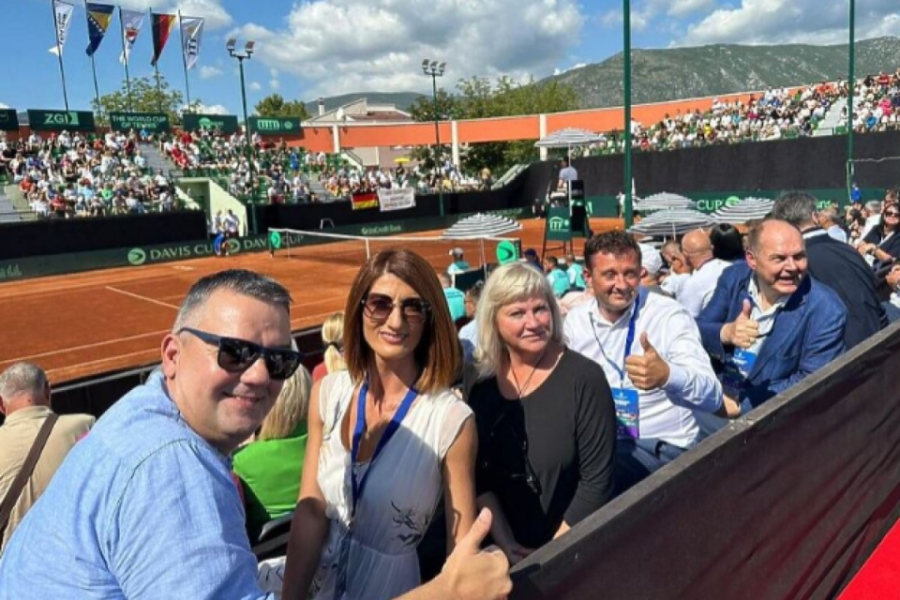 SADA JE SVE JASNO: Ovo je stvarni razlog posjete visokog predstavnika ... SADA JE SVE JASNO: Ovo je stvarni razlog posjete visokog predstavnika ...