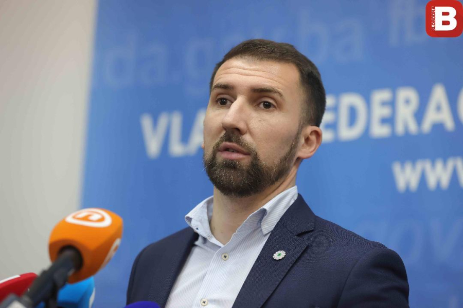 NEČASTIVI NA VLASTI: Donirane krave sa budžetskih jasala - Liga ...