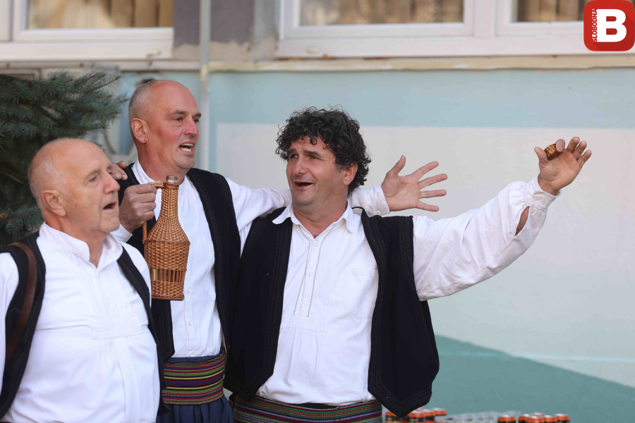 'SB' NA LICU MJESTA: U Sarajevu predstavljeni običaji i tradicija ...