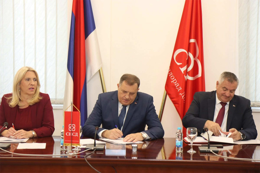 DODIK NAJAVIO PA SE UŠUTIO: Hoće li SNSD promijeniti ime? | Slobodna Bosna