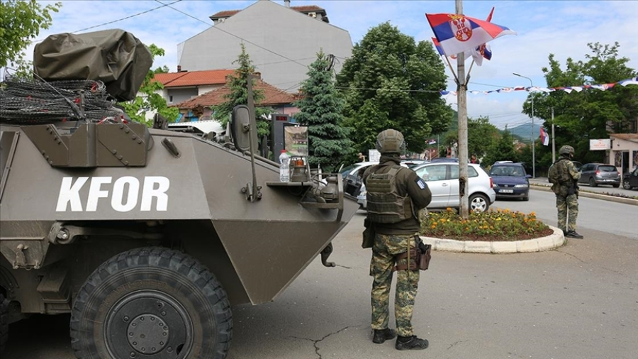 NAKON TERORISTIČKOG NAPADA U BANJSKOJ: KFOR učetvorostručio prisustvo svojih snaga na Kosovu ...