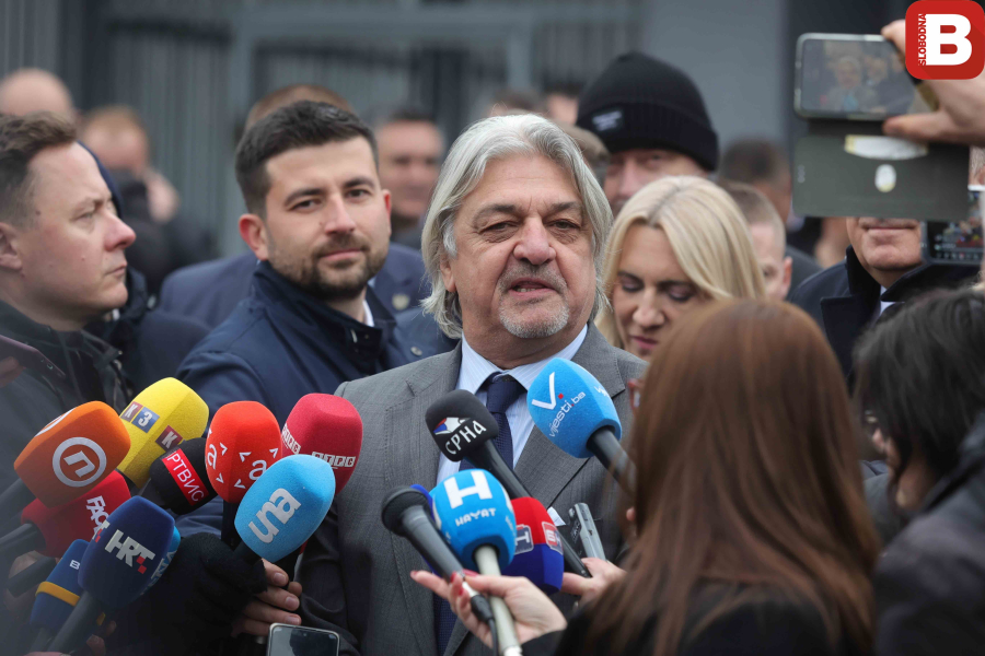 SA ZLA NA IGORE: Ljudi, je li to moguće, Dodikovom pravnom 'posmatraču ...