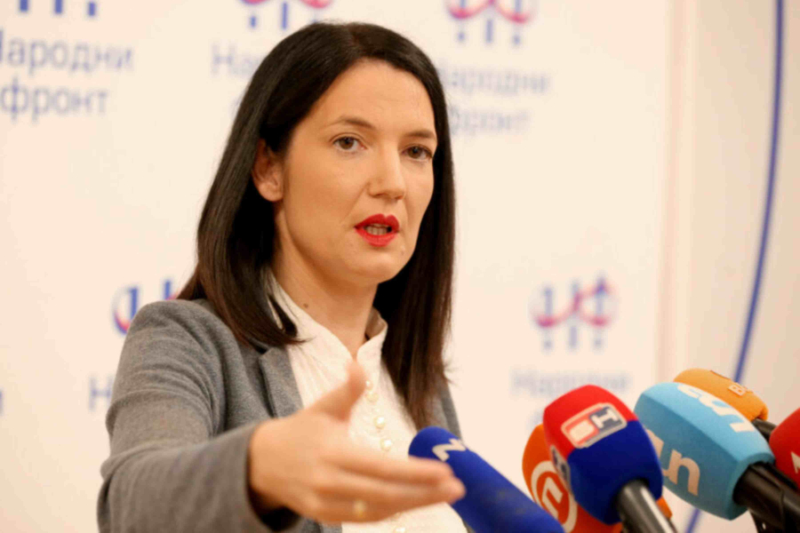 JELENA TRIVIĆ O NAPADU U ZVORNIKU: 'Šokirana sam fotografijama koje sam ... JELENA TRIVIĆ O NAPADU U ZVORNIKU: 'Šokirana sam fotografijama koje sam ...