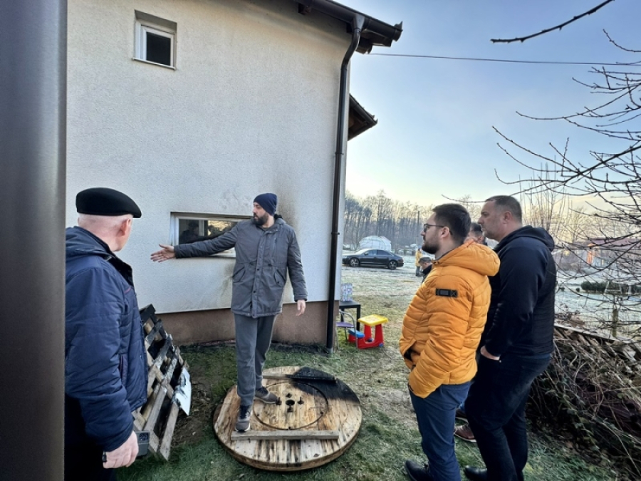 DRAMA NIP-ovog VIJEĆNIKA: Na kuću u Kalesiji bacili mu Molotovljev koktel i pokušali je zapaliti ...