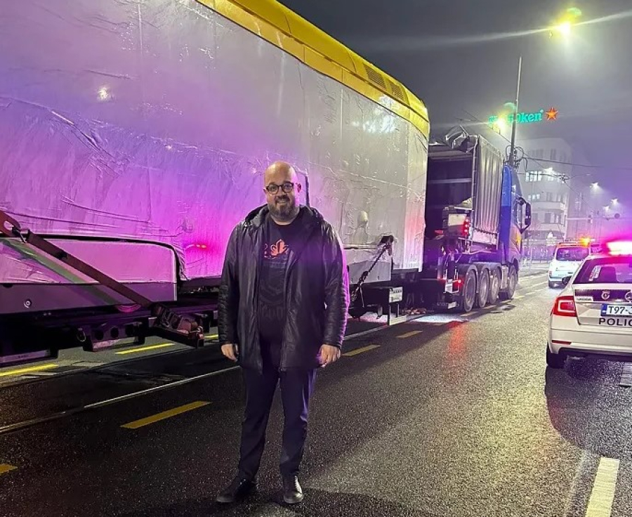 ADNAN ŠTETA SE POHVALIO: Nastavljena isporuka novih Stadlerovih ...