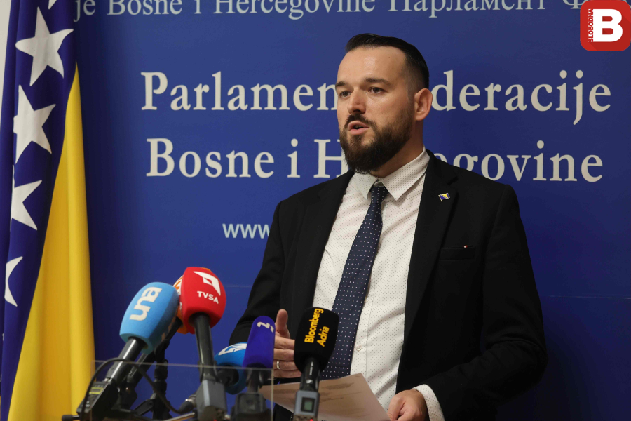 EKONOMISTA ADMIR ČAVALIĆ ZA 'SB' O POVEĆANJU PENZIJA: 'Sada je sve na ...