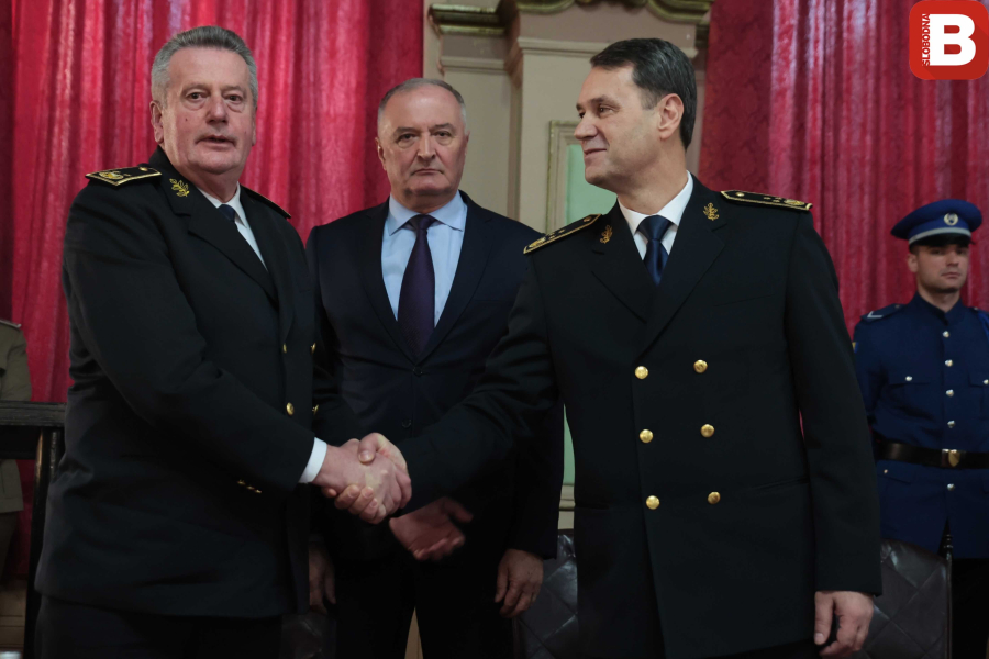 SVEČANO U SARAJEVU: General-major Gojko Knežević preuzeo komandu nad ...