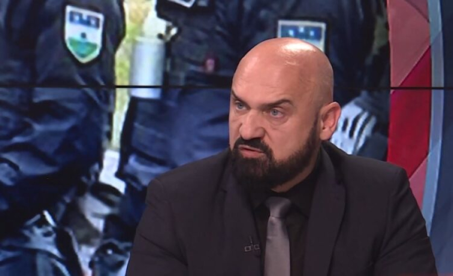 MINISTAR RAMO ISAK ŠOKIRAO KOD HADŽIFEJZOVIĆA: 'Mogu uhapsiti Dodika u ...