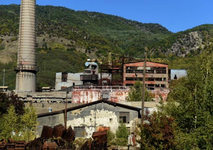 POVRIJEĐENO 12 RUDARA: Iscurila sumporna kiselina u rudniku, dvojica ...