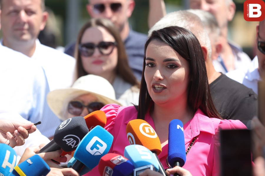 OGLASILA SE ARIJANA MEMIĆ NAKON ŽALBENE SJEDNICE: 'U sudnici se sad ... OGLASILA SE ARIJANA MEMIĆ NAKON ŽALBENE SJEDNICE: 'U sudnici se sad ...