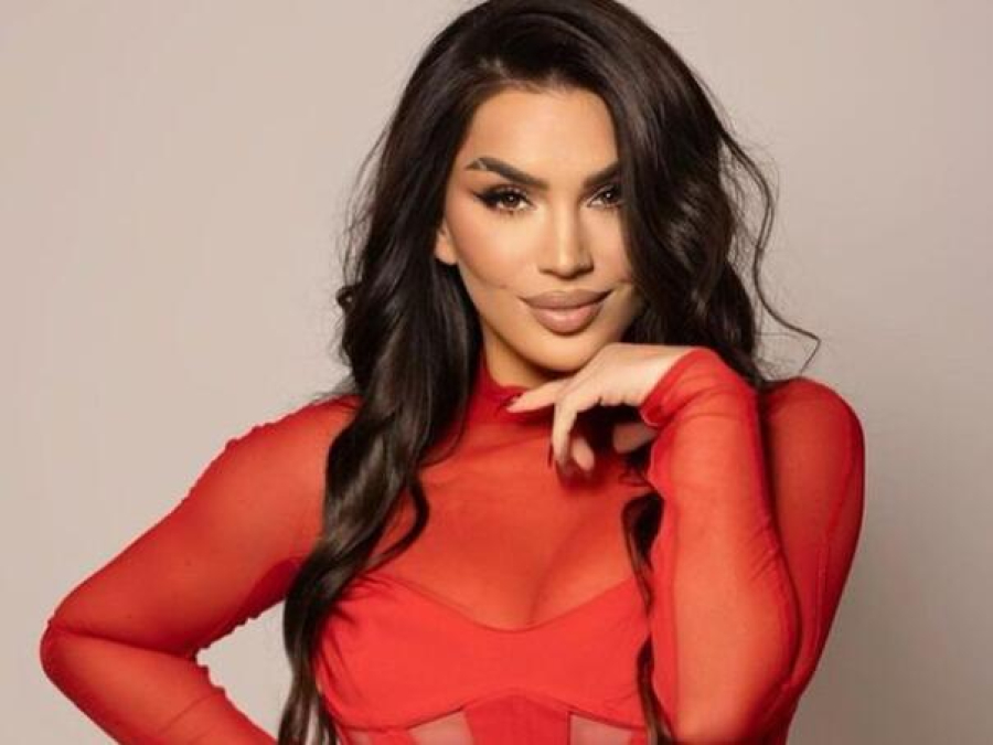 ALBANSKA PREDSTAVNICA NA EUROSONGU: 'Kosovo je srce Albanije' | Slobodna Bosna