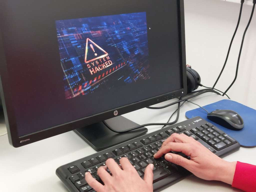 GRAĐANI BiH DA BUDU NA OPREZU: Porast krađa bankovnih podataka, hakeri ...