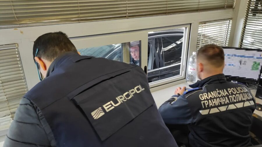 KONTAKT TAČKA ZA SARADNJU SA EUROPOL-om NE FUNKCIONIŠE: Ministar Ramo ...