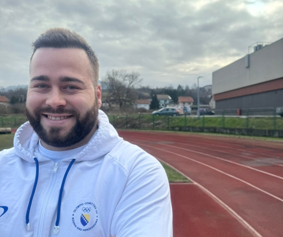 BH. OLIMPIJAC OBARA SVE REKORDE: Bronzana medalja za Mesuda Pezera na ... BH. OLIMPIJAC OBARA SVE REKORDE: Bronzana medalja za Mesuda Pezera na ...