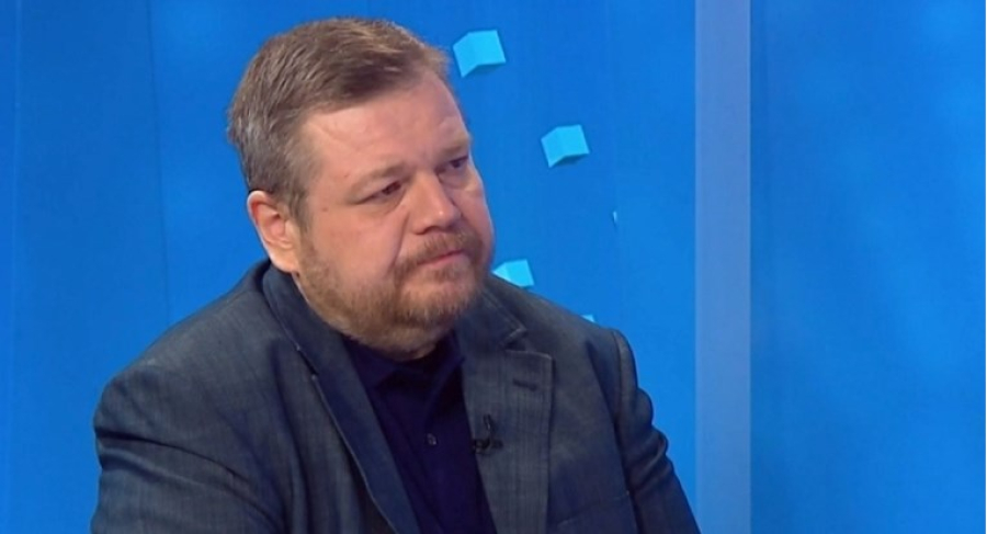 ČLAN PREDSJEDNIŠTVA SDP-a HRVATSKE IVAN RAČAN TVRDI: 'Ustavni sud je ...