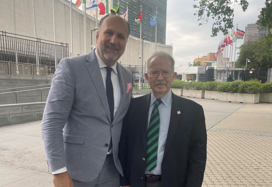 'SB' IZ NEW YORKA / ELDIN ELEZOVIĆ IZ IGK KANADA: 'Rezolucija o ...