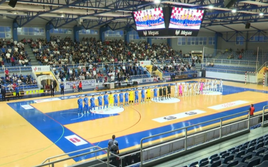 FINALE KUPA BiH: Pogledajte kako je državna himna dočekana u Širokom ...