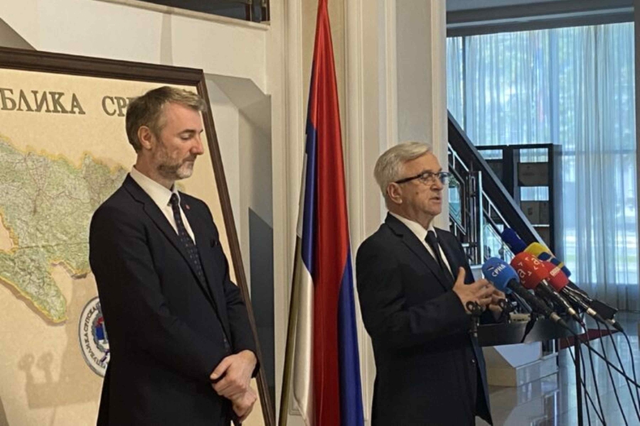 ZAJEDNIČKA PORUKA FORTE I ČUBRILOVIĆA: 'Bit će riješeno pitanje puta ...