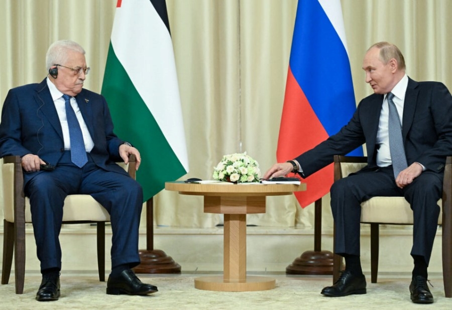 SUSRET NA VISOKOM NIVOU: Putin srdačno pozdravio Abbasa i naglasio ...