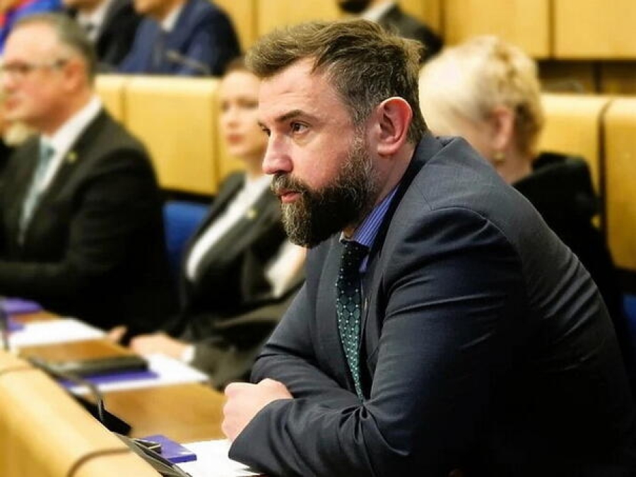 ZASTUPNIK DENNIS GRATZ TVRDI: 'Ministrica Vlaisavljević diskriminiše ...