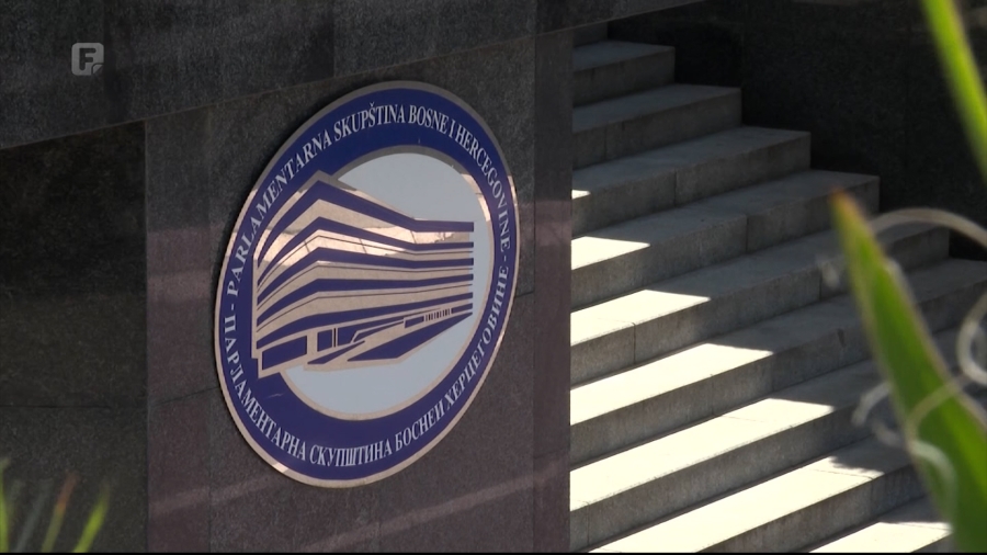 INICIJATIVE SE LAKO PREDLAŽU; JOŠ LAKŠE ODBIJAJU: Ona koja se tiče ...