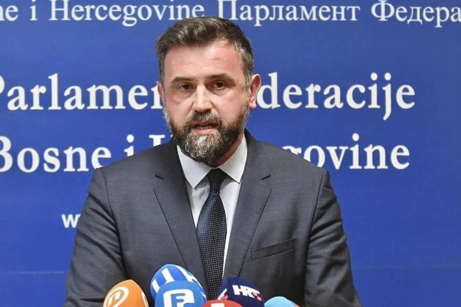 ENERGIJA PROMJENE: Kandidat za načelnika općine Centar Denis Gratz ...